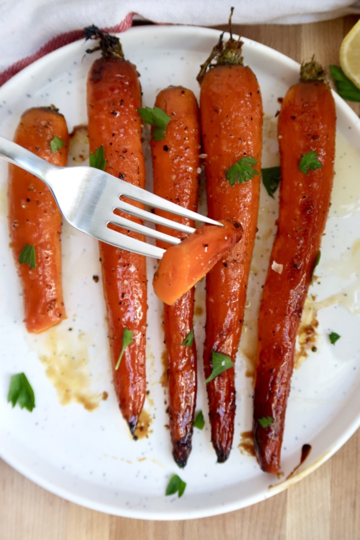 Seriously Easy Honey Garlic Glazed Carrots (Oven-Baked!)